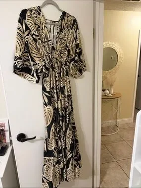 Zury | Dresses | Black And Gold Leafprint Maxi Dress With Tie Waist ...